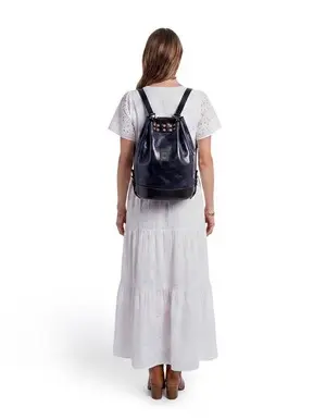OLD TREND Canna Genuine Leather Convertible Bucket Backpack - Navy