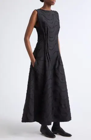 KUR Removable Lace Collar Sleeveless Maxi Dress