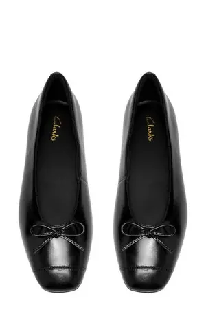 Clarks Befana Bow Leather Flat - Black Leather