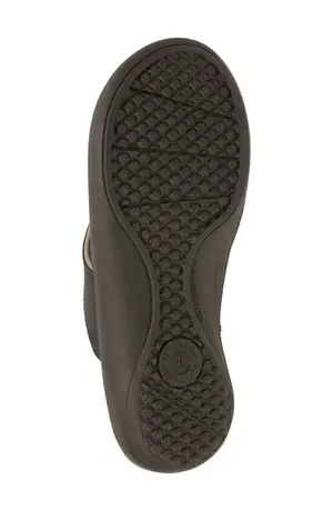 REVITALIGN Yumi Arch Support Flip Flop - Black
