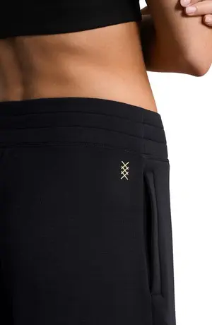 RHONE Dreamglow Barrel Leg Pants - Pure Black Heather
