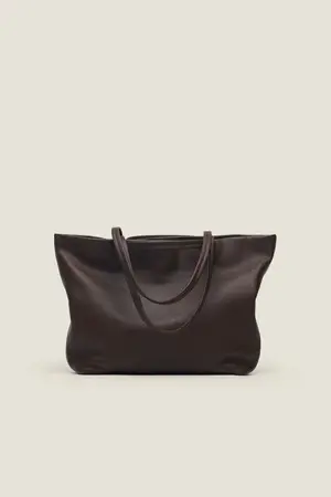 WOOL & OAK Rove Organized Leather Travel Tote - Chocolate