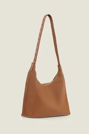 WOOL & OAK Pebbled Leather Hobo Shoulder Bag - Sand