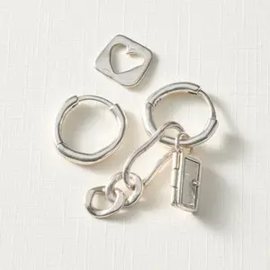 TEN THOUSAND VILLAGES Elisa Sterling Hoop Earrings