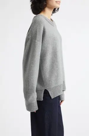Johnstons Of Elgin Maggie Cashmere Crewneck Sweater