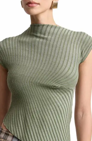Avec Les Filles Radial Rib Asymmetric Mock Neck Top