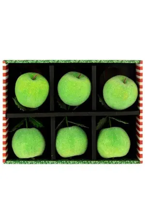 MARK ROBERTS Christmas Apple Pick