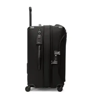 Tumi Medium Voyageur Léger Check-in Suitcase