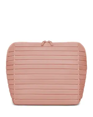 PARALLELLE The Large Traveller Cosmetic Bag - Blush