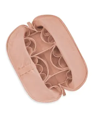 PARALLELLE The Medium Traveller Cosmetic Bag