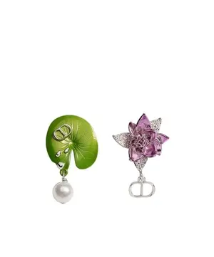 Dior En Fleurs Earrings - Green