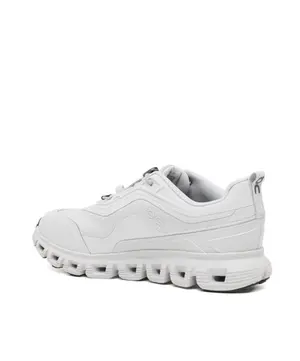 On Round-toe Sneakers