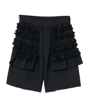 Comme Des Garçons Ruffle Knee-length Shorts - Black