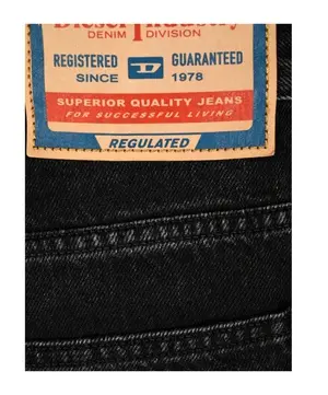 DIESEL® Logo-patch Straight-leg Jeans