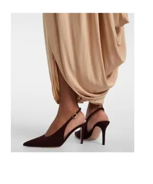 GIANVITO ROSSI Suede Slingback Pumps