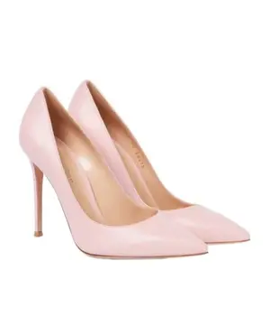 GIANVITO ROSSI Leather Pumps