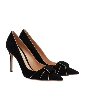 GIANVITO ROSSI Suede Pumps - Black