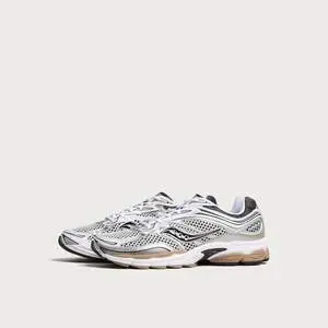 Saucony Progrid Omni 9 Og Sneaker