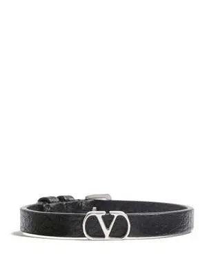 Valentino Garavani Vlogo Signature Grainy Leather Bracelet - Black