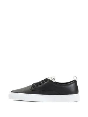 Givenchy Calf Leather Low Top Sneakers - Black