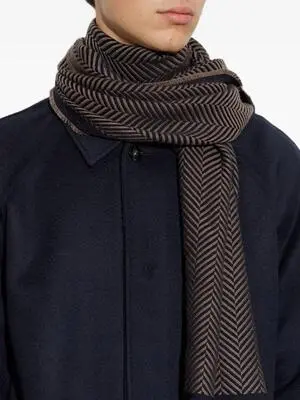 Giorgio Armani Sciarpa In Lana Vergine A Spina Di Pesce Con Frange - Gray