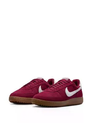 Nike Field General Sneakers - Red