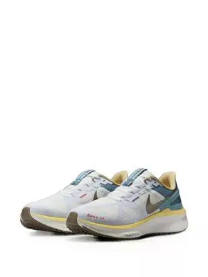 Nike Structure 25 Sneakers