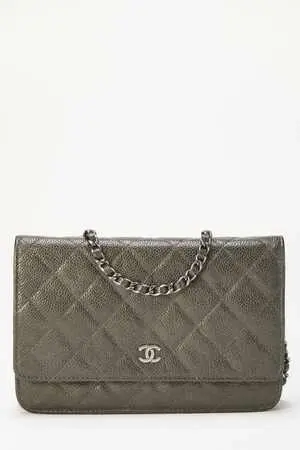 Chanel Caviar Classic Quilted Wallet On Chain - Green