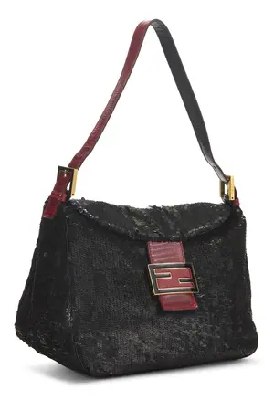 Fendi Seqiun Shoulder Bag