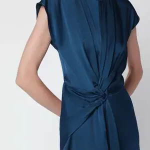 Victoria Beckham Aria Midi Dress In Satin Crepe - Blue
