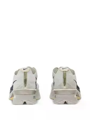 Nike Vaporfly 4 Sneakers
