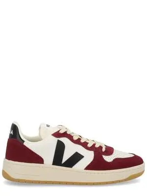 VEJA Leather Low-top Sneakers