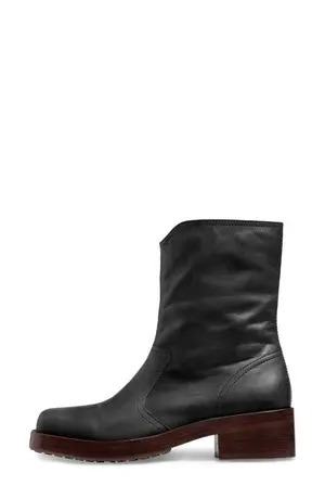LEANNE FORD, MADE BY BEEK Leanne Ford X Beek Ankle Boots
