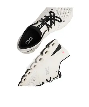 On Low Top Lace-up Casual Sneakers