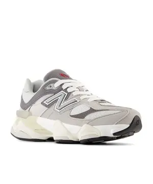 NEW BALANCE 9060 Sneakers - White
