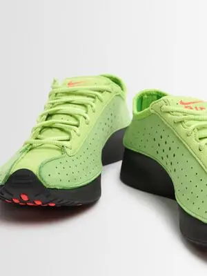 Nike Casual Lace-up Sneakers - Green