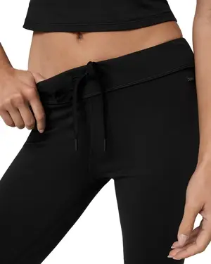 Vuori Halo Low Rise Crop Pants