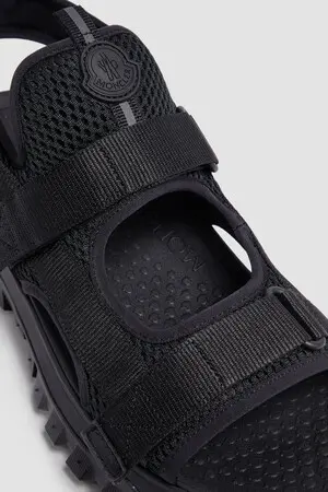 Moncler Trailgrip Vela Water-repellent Sandals - Black