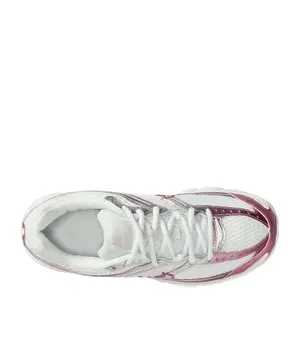 Nike Mesh Panel Retro Running Sneakers - White