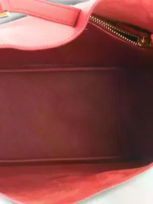 Saint Laurent Le 5 À 7 Hobo Bag - Red