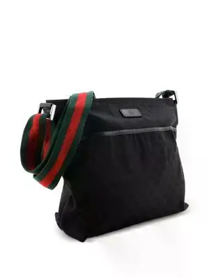 Gucci Gg Canvas Medium Messenger Bag