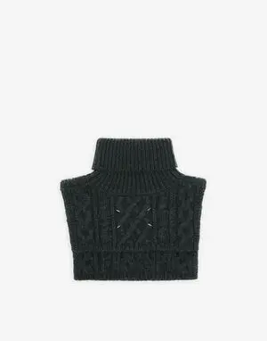 MAISON MARGIELA Cable-knit Roll-neck Scarf