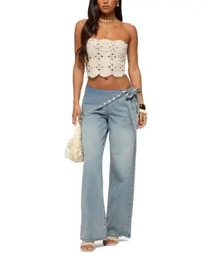 EDIKTED Laurin Crochet Strapless Top
