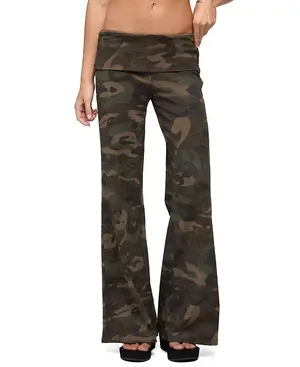 EDIKTED Lumielle Camo Wide Leg Foldover Pants