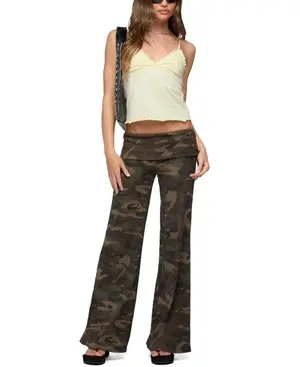 EDIKTED Lumielle Camo Wide Leg Foldover Pants