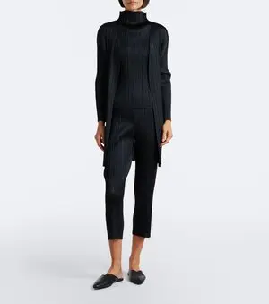 Issey Miyake Basics Sleeveless Top - Black