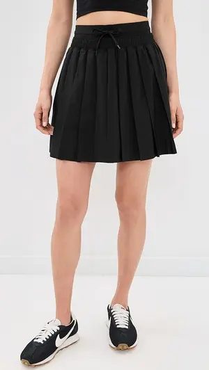 Nike Knife Pleated Skirt