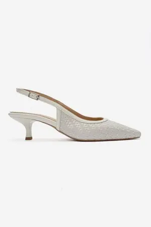PROLOGUE SHOES Alvessia Kitten Heel Slingback Pump - Ecru