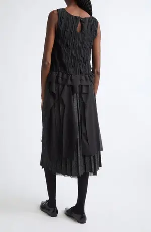 MERUERT TOLEGEN Pleated Georgette Tank