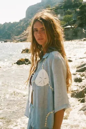 TOMBOLO Sand Dollar Stimulus Relaxed Crop Cabana Top